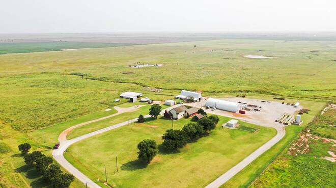 701 F. Ave., Kremlin, OK 73753 (Sold NYStateMLS Listing #10940338)