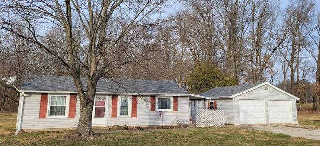 14234 E 350th Ave, Flat Rock, IL 62427 (Sold NYStateMLS Listing #10963542)