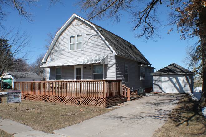301 E First Street, Orient, IA 50858 (Off Market NYStateMLS Listing ...