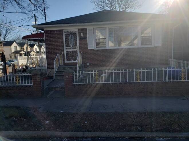 Queens County Springfield Gardens New York (NY) — Real Estate Listings ...