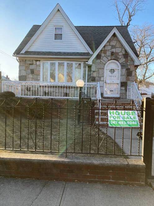 Queens County Springfield Gardens New York (NY) — Real Estate Listings ...