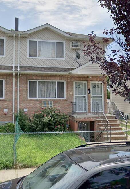 Queens County Springfield Gardens New York (NY) — Real Estate Listings ...
