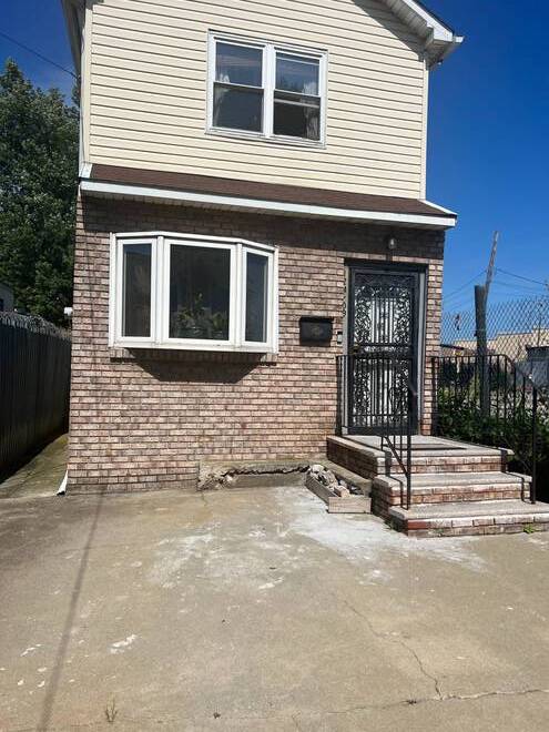 Queens County Springfield Gardens New York (NY) — Real Estate Listings ...