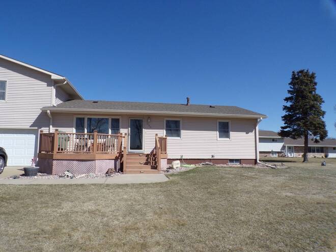 608 W Medina, Cairo, NE 68824 (Sold MyStateMLS Listing #11165490)