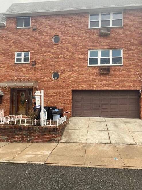 58-22 75th Street, MIDDLE VILLAGE, NY 11379 (Off Market NYStateMLS ...