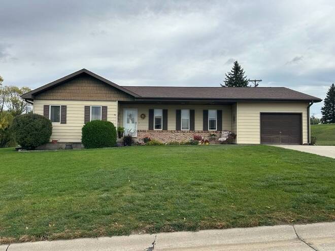 223 S 6th St, Howells, NE 68641 (For Sale NYStateMLS Listing #11593805)